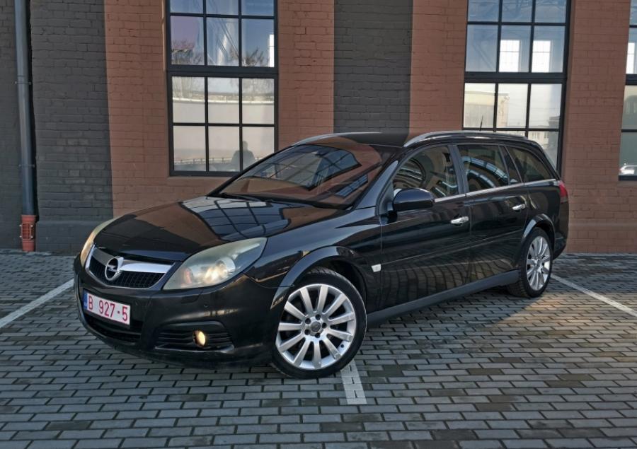 Melns Opel Vectra 2008 Rīga, ar dzinēja tilpumu 2.00 L un nobraukumu 278 tūkst. km par 2190 €, foto 1 vietnē AUTOMOTO.COM.LV