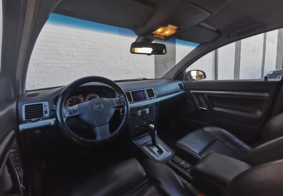 Melns Opel Vectra 2008 Rīga, ar dzinēja tilpumu 2.00 L un nobraukumu 278 tūkst. km par 2190 €, foto 12 vietnē AUTOMOTO.COM.LV