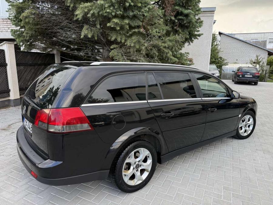 Melns Opel Vectra 2008 Kauņa, ar dzinēja tilpumu 1.91 L un nobraukumu 293 tūkst. km par 1199 €, foto 11 vietnē AUTOMOTO.COM.LV
