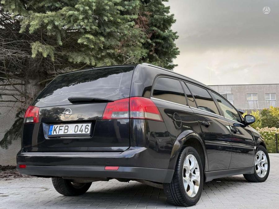 Melns Opel Vectra 2008 Kauņa, ar dzinēja tilpumu 1.91 L un nobraukumu 293 tūkst. km par 1199 €, foto 13 vietnē AUTOMOTO.COM.LV