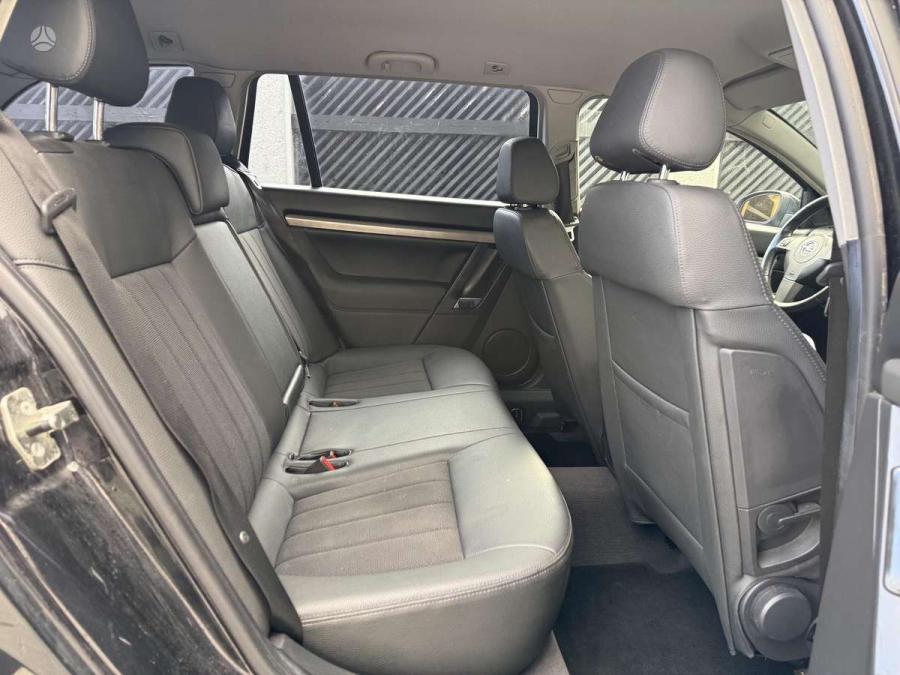 Melns Opel Vectra 2008 Kauņa, ar dzinēja tilpumu 1.91 L un nobraukumu 293 tūkst. km par 1199 €, foto 21 vietnē AUTOMOTO.COM.LV
