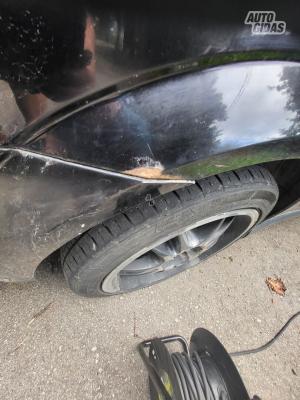 Black Opel Vectra 2008 in Siauliai, with an engine capacity of 1.90 L and mileage of 360 thousand km for 1550 €, photo 12 on AUTOMOTO.COM.LV