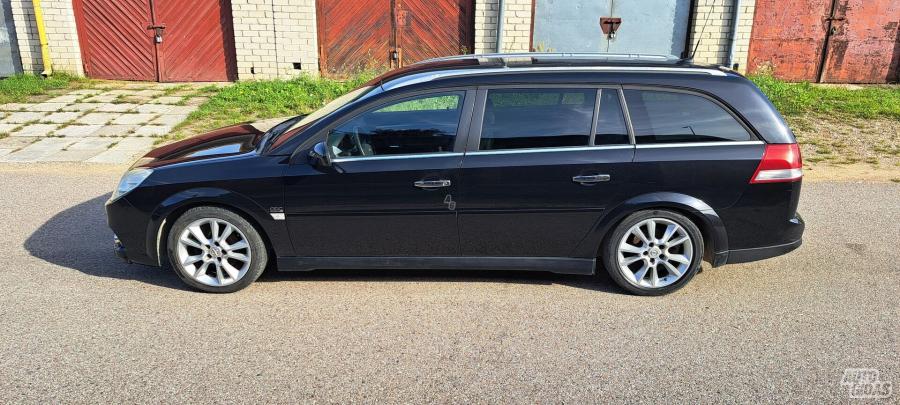 Melns Opel Vectra 2008 Druskininkai, ar dzinēja tilpumu 1.90 L un nobraukumu 300 tūkst. km par 550 €, foto 5 vietnē AUTOMOTO.COM.LV