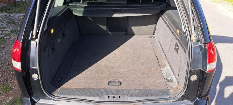 Melns Opel Vectra 2008 Druskininkai, ar dzinēja tilpumu 1.90 L un nobraukumu 300 tūkst. km par 550 €, foto 15 vietnē AUTOMOTO.COM.LV