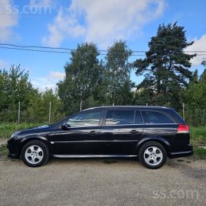 Melns Opel Vectra 2009 Rīga, ar dzinēja tilpumu 1.90 L un nobraukumu 390 tūkst. km par 2150 €, foto 9 vietnē AUTOMOTO.COM.LV