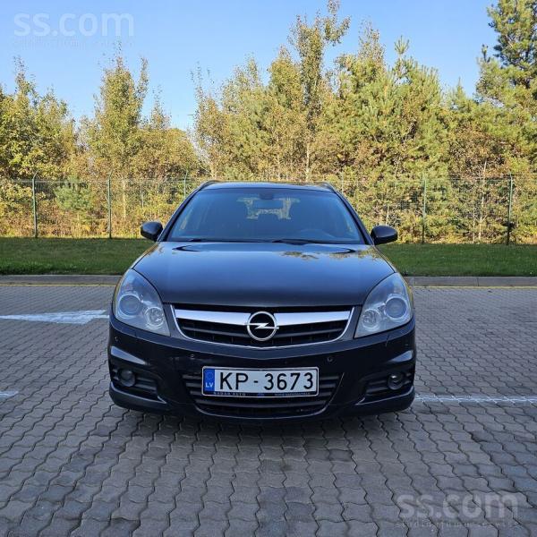 Опель Вектра 2009 в Рига на AUTOMOTO.COM.LV Черный Опель Вектра 2009 в Рига, объемом двигателя 1.90 л и пробегом 0 тыс. км за 1690 €, фото 3 на AUTOMOTO.COM.LV