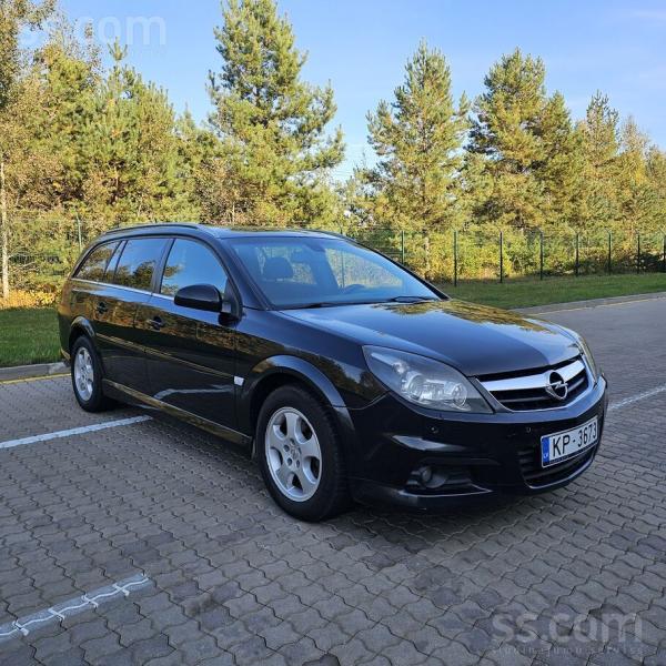Опель Вектра 2009 в Рига на AUTOMOTO.COM.LV Черный Опель Вектра 2009 в Рига, объемом двигателя 1.90 л и пробегом 0 тыс. км за 1690 €, фото 4 на AUTOMOTO.COM.LV