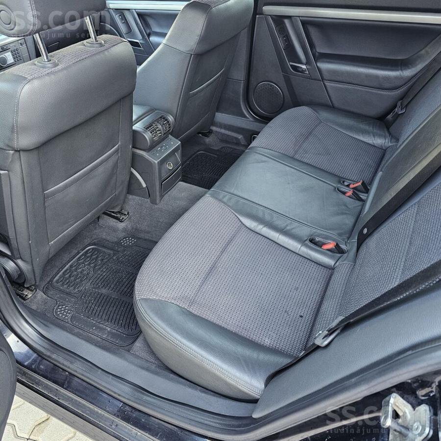 Melns Opel Vectra 2009 Rīga, ar dzinēja tilpumu 1.90 L un nobraukumu 0 tūkst. km par 1690 €, foto 15 vietnē AUTOMOTO.COM.LV