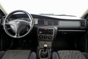 Blue Opel Vectra 1999 in Tallinn, with an engine capacity of 2.00 L and mileage of 366 thousand km for 699 €, photo 6 on AUTOMOTO.COM.LV