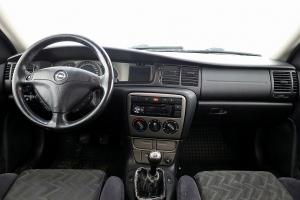 Blue Opel Vectra 1999 in Tallinn, with an engine capacity of 2.00 L and mileage of 366 thousand km for 699 €, photo 13 on AUTOMOTO.COM.LV