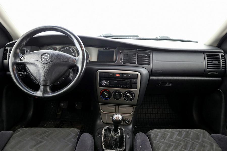 Blue Opel Vectra 1999 in Tallinn, with an engine capacity of 2.00 L and mileage of 366 thousand km for 699 €, photo 13 on AUTOMOTO.COM.LV