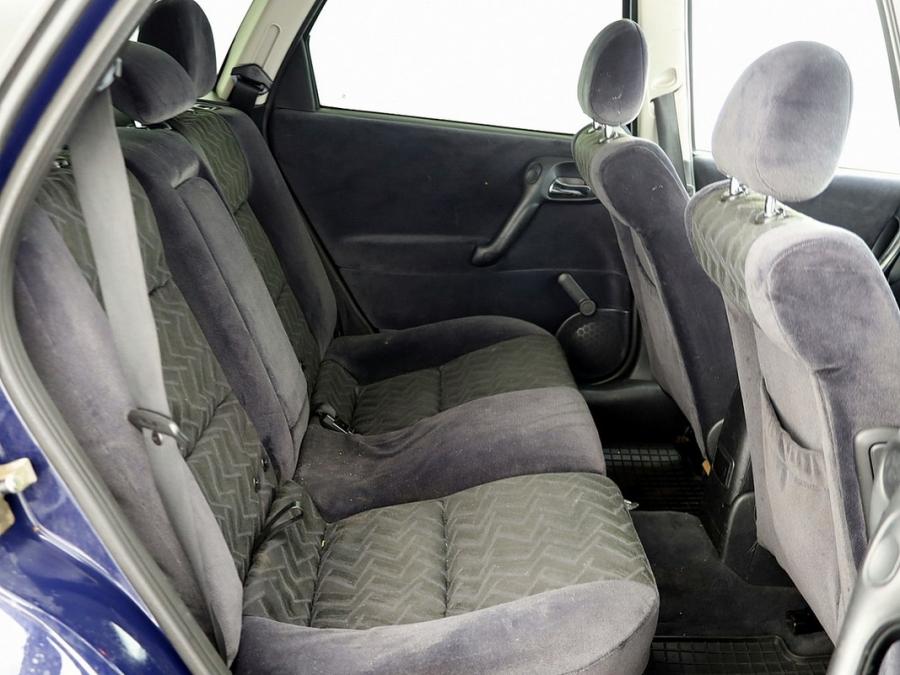 Blue Opel Vectra 1999 in Tallinn, with an engine capacity of 2.00 L and mileage of 366 thousand km for 699 €, photo 15 on AUTOMOTO.COM.LV
