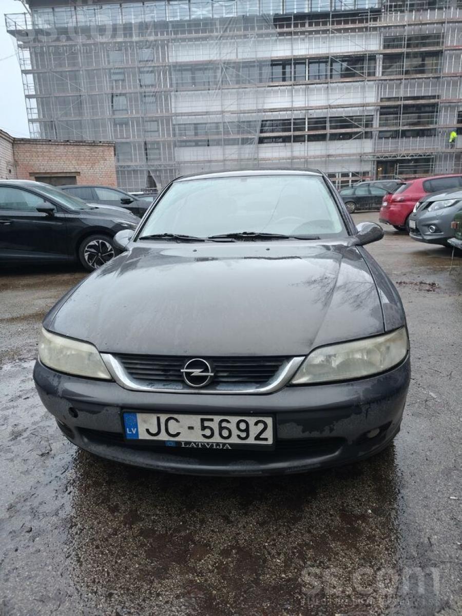 Blue Opel Vectra 2000 in Riga, with an engine capacity of 1.80 L and mileage of 270 thousand km for 500 €, photo 1 on AUTOMOTO.COM.LV