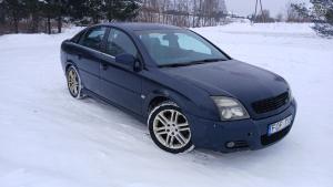 Blue Opel Vectra 2003 in Vilnius, with an engine capacity of 2.20 L and mileage of 346 thousand km for 650 €, photo 3 on AUTOMOTO.COM.LV