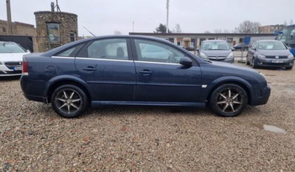 Zils Opel Vectra 2003 Rīga, ar dzinēja tilpumu 2.20 L un nobraukumu 415 tūkst. km par 1200 €, foto 7 vietnē AUTOMOTO.COM.LV