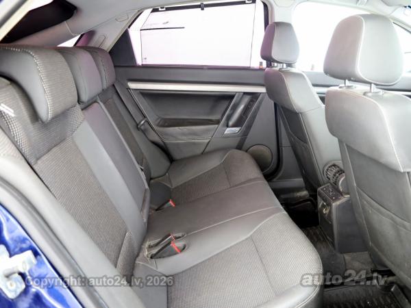 Zils Opel Vectra 2006 Tallina, ar dzinēja tilpumu 2.20 L un nobraukumu 208 tūkst. km par 1099 €, foto 7 vietnē AUTOMOTO.COM.LV