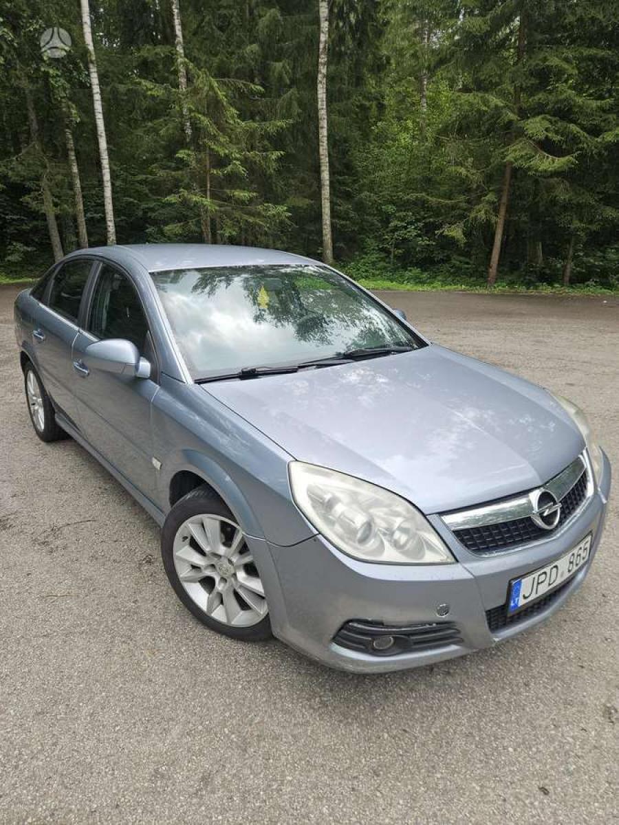 Zils Opel Vectra 2006 Alīta, ar dzinēja tilpumu 1.91 L un nobraukumu 497 tūkst. km par 1200 €, foto 1 vietnē AUTOMOTO.COM.LV
