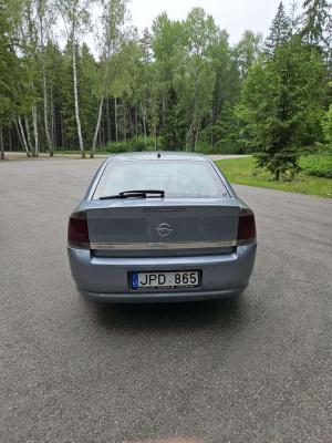 Zils Opel Vectra 2006 Alīta, ar dzinēja tilpumu 1.91 L un nobraukumu 497 tūkst. km par 1200 €, foto 7 vietnē AUTOMOTO.COM.LV