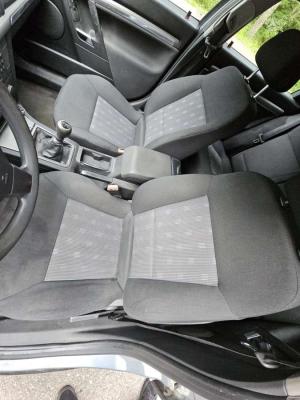 Zils Opel Vectra 2006 Alīta, ar dzinēja tilpumu 1.91 L un nobraukumu 497 tūkst. km par 1200 €, foto 11 vietnē AUTOMOTO.COM.LV