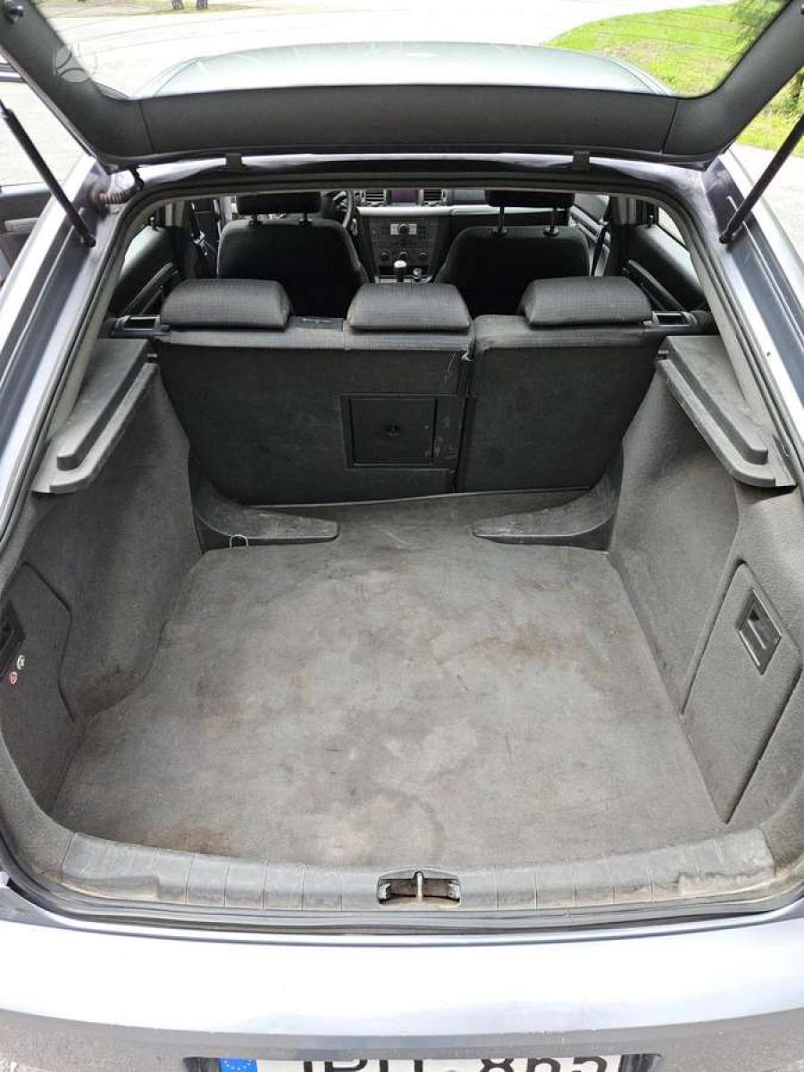 Zils Opel Vectra 2006 Alīta, ar dzinēja tilpumu 1.91 L un nobraukumu 497 tūkst. km par 1200 €, foto 13 vietnē AUTOMOTO.COM.LV