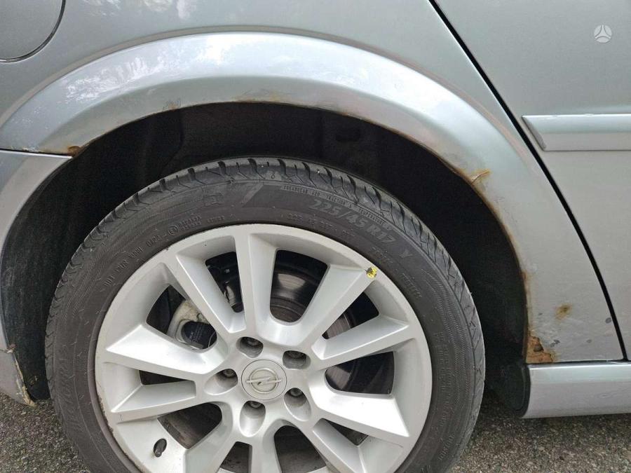 Zils Opel Vectra 2006 Alīta, ar dzinēja tilpumu 1.91 L un nobraukumu 497 tūkst. km par 1200 €, foto 19 vietnē AUTOMOTO.COM.LV