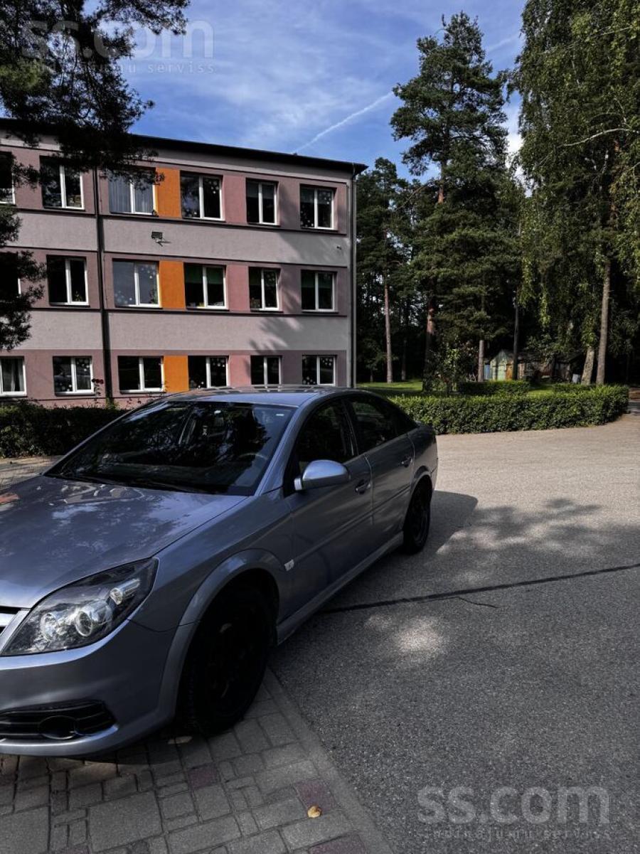 Синий Опель Вектра 2006 в Добеле, объемом двигателя 1.90 л и пробегом 0 тыс. км за 1250 €, фото 4 на AUTOMOTO.COM.LV
