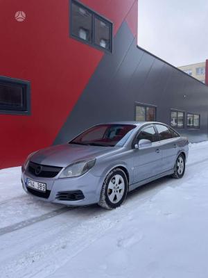 Blue Opel Vectra 2007 in Klaipeda, with an engine capacity of 1.91 L and mileage of 330 thousand km for 920 €, photo  on AUTOMOTO.COM.LV