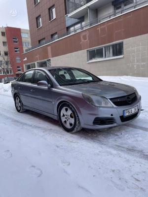Zils Opel Vectra 2007 Klaipėda, ar dzinēja tilpumu 1.91 L un nobraukumu 330 tūkst. km par 920 €, foto 2 vietnē AUTOMOTO.COM.LV