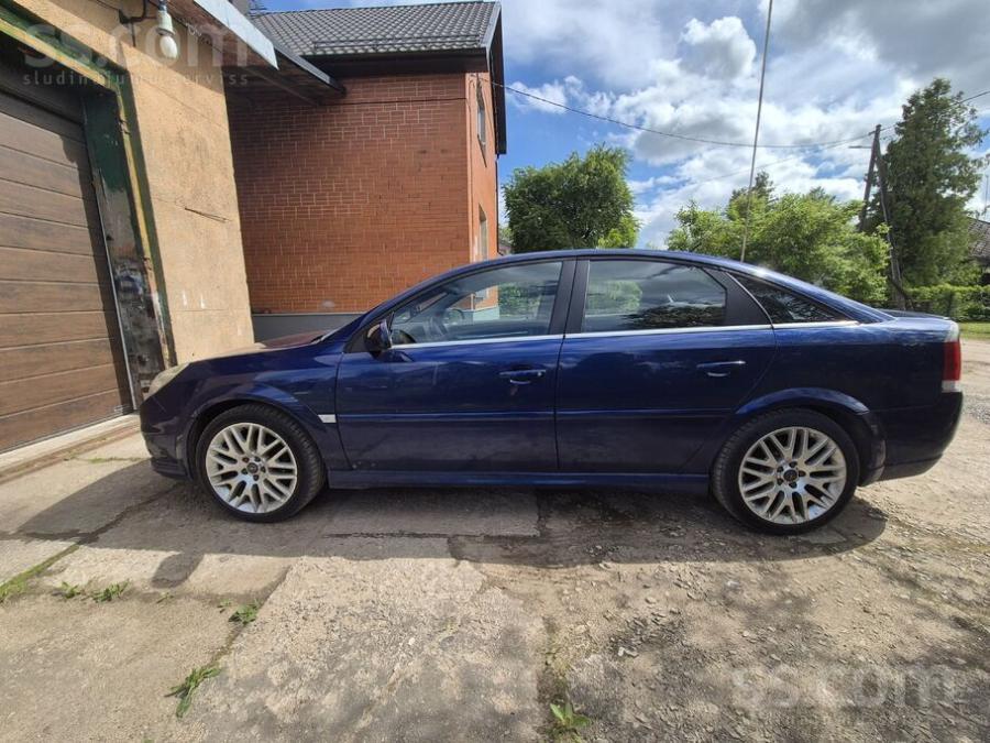 Zils Opel Vectra 2007 Rīga, ar dzinēja tilpumu 2.20 L un nobraukumu 314 tūkst. km par 1400 €, foto 3 vietnē AUTOMOTO.COM.LV