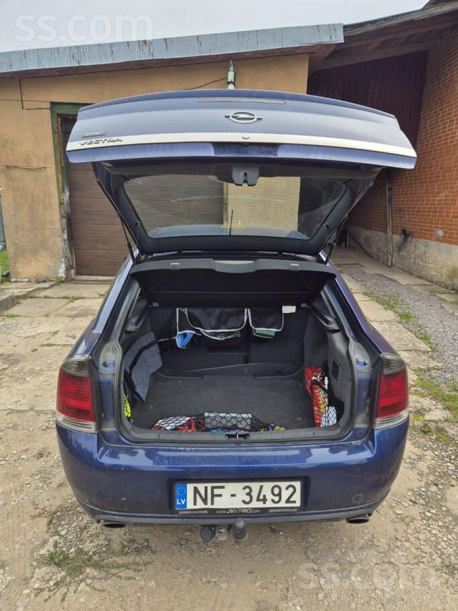 Zils Opel Vectra 2007 Rīga, ar dzinēja tilpumu 2.20 L un nobraukumu 314 tūkst. km par 1400 €, foto 20 vietnē AUTOMOTO.COM.LV