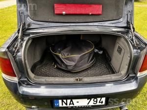 Blue Opel Vectra 2002 in Riga, with an engine capacity of 2.00 L and mileage of 291 thousand km for 980 €, photo 17 on AUTOMOTO.COM.LV