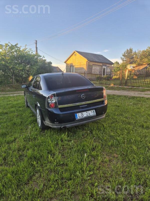 Zils Opel Vectra 2002 Rēzekne, ar dzinēja tilpumu 2.20 L un nobraukumu 338 tūkst. km par 1200 €, foto 3 vietnē AUTOMOTO.COM.LV