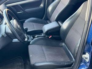 Zils Opel Vectra 2003 Panevēža, ar dzinēja tilpumu 2.17 L un nobraukumu 387 tūkst. km par 750 €, foto 9 vietnē AUTOMOTO.COM.LV