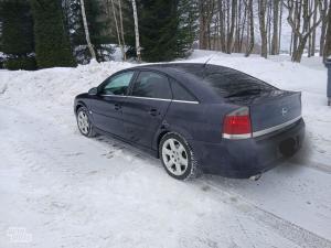 Blue Opel Vectra 2004 in Silale, with an engine capacity of 1.80 L and mileage of 20 thousand km for 1000 €, photo 2 on AUTOMOTO.COM.LV