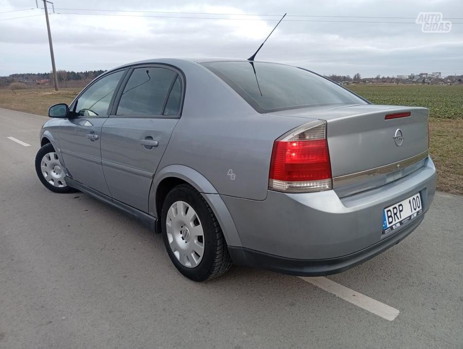 Zils Opel Vectra 2005 Viļņa, ar dzinēja tilpumu 2.20 L un nobraukumu 278 tūkst. km par 1050 €, foto 5 vietnē AUTOMOTO.COM.LV
