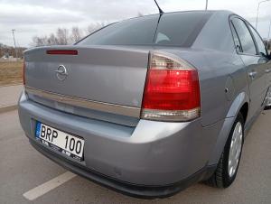 Zils Opel Vectra 2005 Viļņa, ar dzinēja tilpumu 2.20 L un nobraukumu 278 tūkst. km par 1050 €, foto 13 vietnē AUTOMOTO.COM.LV