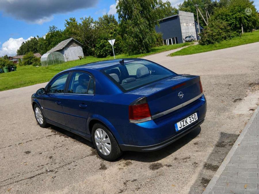 Синий Опель Вектра 2005 в Шилале, объемом двигателя 2.20 л и пробегом 270 тыс. км за 1200 €, фото 1 на AUTOMOTO.COM.LV