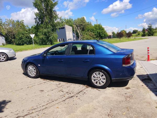 Zils Opel Vectra 2005 Šilalė, ar dzinēja tilpumu 2.20 L un nobraukumu 270 tūkst. km par 1200 €, foto 2 vietnē AUTOMOTO.COM.LV