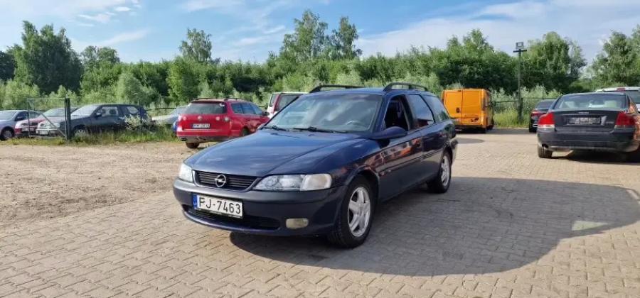 Zils Opel Vectra 1997 Valmiera, ar dzinēja tilpumu 1.80 L un nobraukumu 374 tūkst. km par 800 €, foto 8 vietnē AUTOMOTO.COM.LV