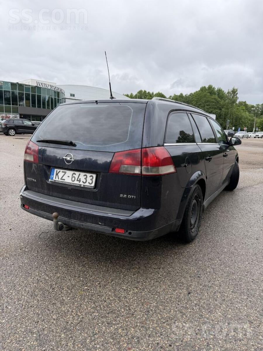 Zils Opel Vectra 2003 Rīga, ar dzinēja tilpumu 2.20 L un nobraukumu 406 tūkst. km par 1500 €, foto 8 vietnē AUTOMOTO.COM.LV