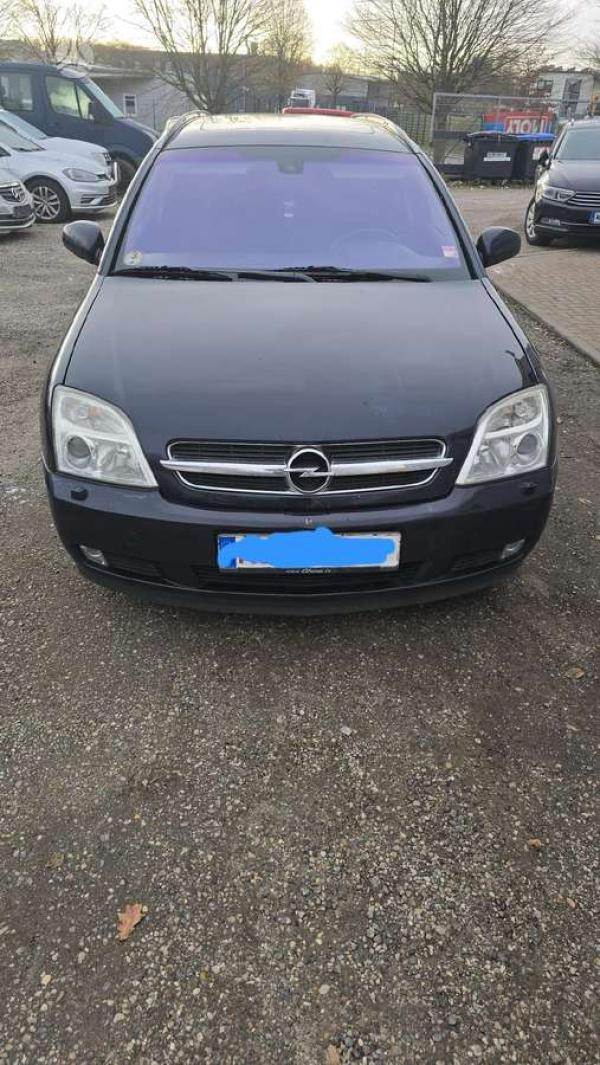 Zils Opel Vectra 2004 Klaipėda, ar dzinēja tilpumu 2.17 L un nobraukumu 269 tūkst. km par 1150 €, foto 4 vietnē AUTOMOTO.COM.LV