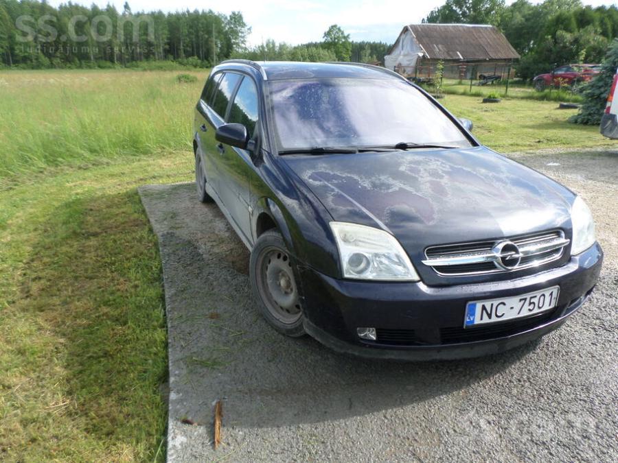 Blue Opel Vectra 2004 in Riga, with an engine capacity of 1.90 L and mileage of 419 thousand km for 730 €, photo 7 on AUTOMOTO.COM.LV