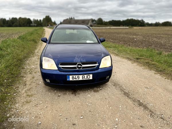 Blue Opel Vectra 2004 in Rapla, with an engine capacity of 2.20 L and mileage of 485 thousand km for 800 €, photo 2 on AUTOMOTO.COM.LV