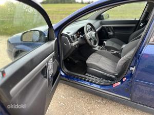 Zils Opel Vectra 2004 Rapla, ar dzinēja tilpumu 2.20 L un nobraukumu 485 tūkst. km par 800 €, foto 10 vietnē AUTOMOTO.COM.LV