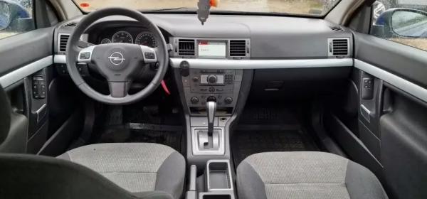 Zils Opel Vectra 2004 Valmiera, ar dzinēja tilpumu 2.20 L un nobraukumu 430 tūkst. km par 1450 €, foto 9 vietnē AUTOMOTO.COM.LV