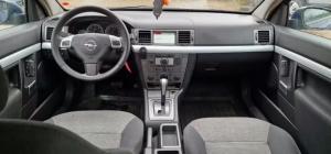 Blue Opel Vectra 2004 in Valmiera, with an engine capacity of 2.20 L and mileage of 430 thousand km for 1450 €, photo 10 on AUTOMOTO.COM.LV