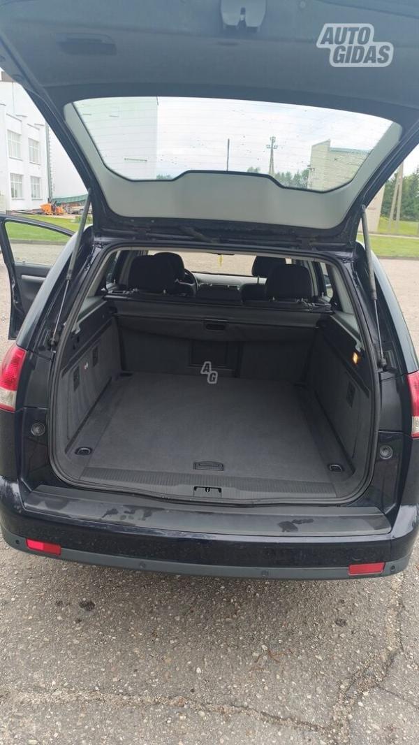 Zils Opel Vectra 2005 Alīta, ar dzinēja tilpumu 1.90 L un nobraukumu 326 tūkst. km par 2300 €, foto 6 vietnē AUTOMOTO.COM.LV