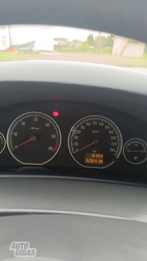 Zils Opel Vectra 2005 Alīta, ar dzinēja tilpumu 1.90 L un nobraukumu 326 tūkst. km par 2300 €, foto 10 vietnē AUTOMOTO.COM.LV