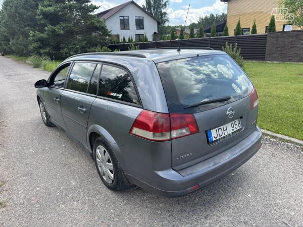 Zils Opel Vectra 2005 Kauņa, ar dzinēja tilpumu 1.90 L un nobraukumu 390 tūkst. km par 850 €, foto 4 vietnē AUTOMOTO.COM.LV