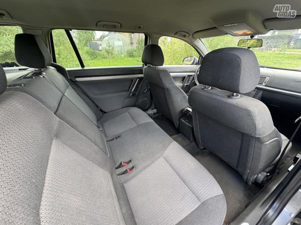 Zils Opel Vectra 2005 Kauņa, ar dzinēja tilpumu 1.90 L un nobraukumu 390 tūkst. km par 850 €, foto 7 vietnē AUTOMOTO.COM.LV